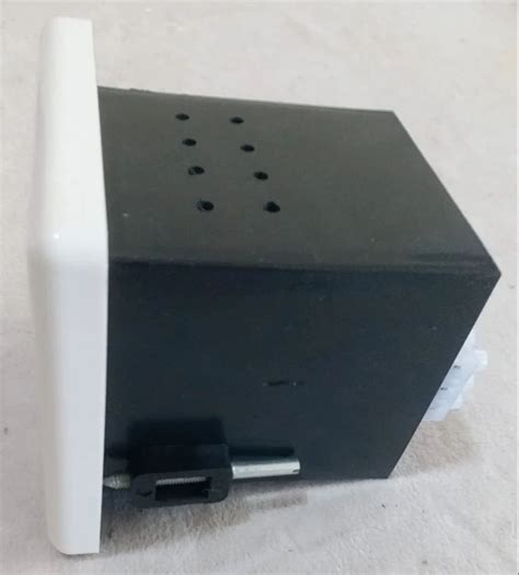 50 Hz No Of Poles 1p N Microcomputer Voltage Protection Device 5 A At
