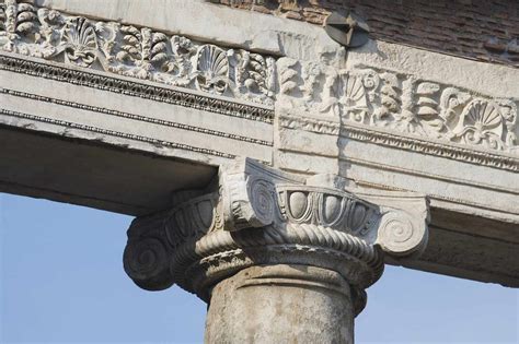 Definition With Examples Of An Entablature