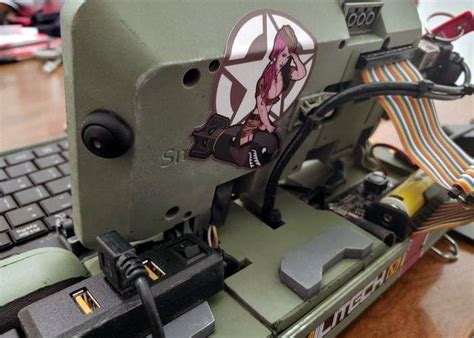 raspberry pi cyberdeck project geeky gadgets
