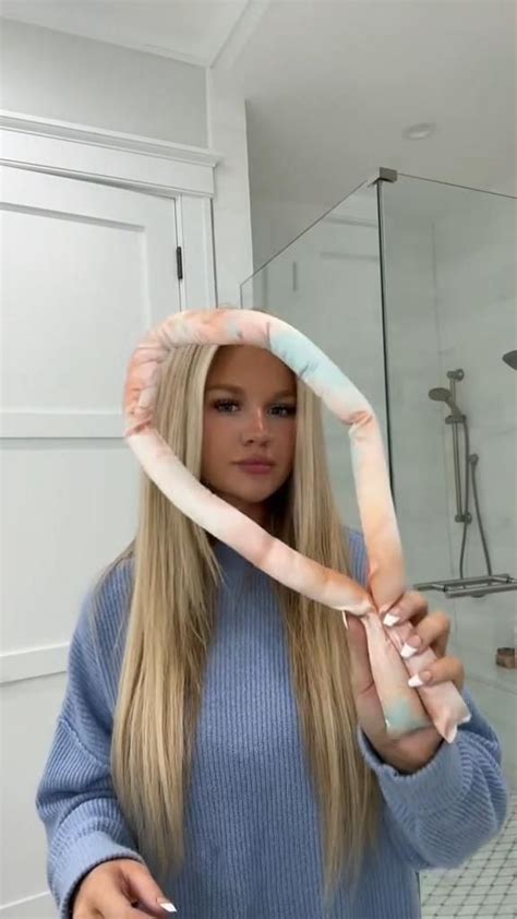 Heatless Curls Tutorial How To Make Heatless Curls Heatless Hairstyles Heatless Curls