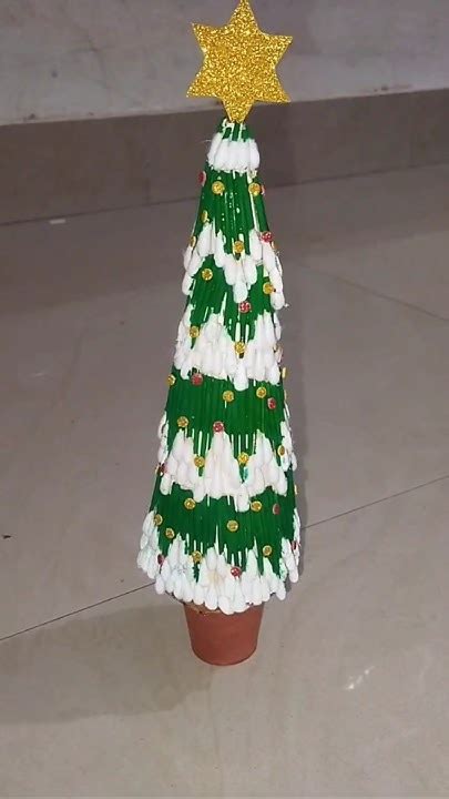 Cristamass Trees Earbud Craft Ideas 🌲🌲 🌲 🌲 Youtube Shorts Youtube