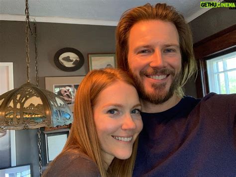 Darby Stanchfield Wiki Biography Age Photos Spouse And More