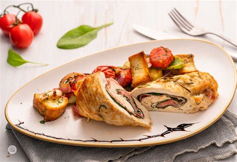 Пилешко руло с прошуто и спанак от Matekitchen