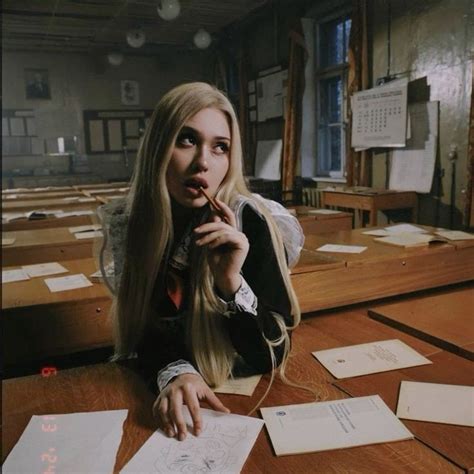 Создать мем дарья старкова закрытая школа человек женщина Картинки Meme