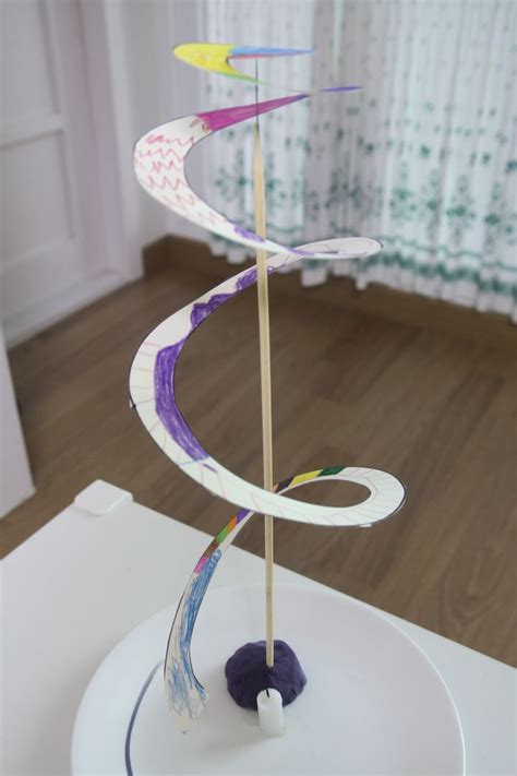 뱅글뱅글 하늘로 올라가는 뱀 어린이를 위한 공예 유치원 미술 유아 과학 실험