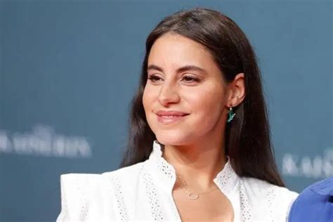 Enth Llung Der Reise Von Devrim Lingnau Ein Aufgehender Stern