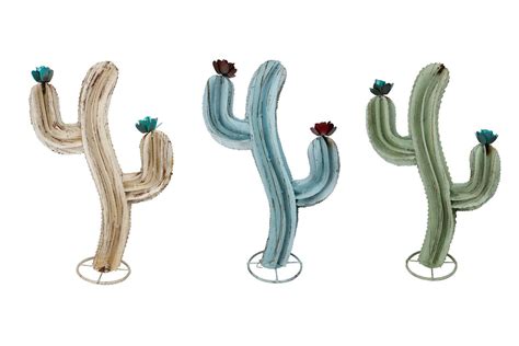 Curvy Iron Garden Metal Cactus Garden Decor 3 Colors Two Sizes