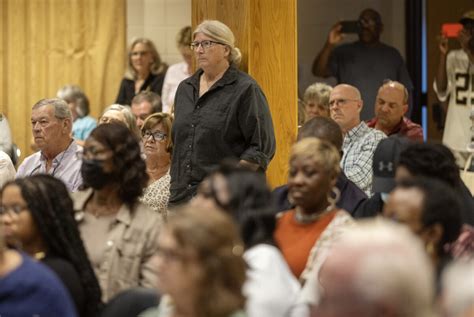 Photo Gallery Ocean Springs Residents Concerned With The Citys Urban