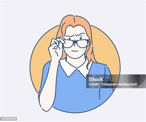 회의적인 질투하는 여자가 뭔가를 보고 있다 우아한 검은 안경을 쓴 젊은 여성 얇은 선 스타일 벡터 일러스트레이션으로 손으로 그린 교사 교육 관련 직업에 대한 스톡 벡터 아트