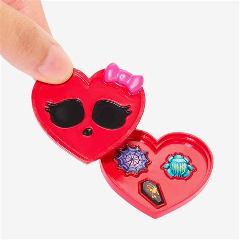 Mattel Adds Monster High Howliday Love Edition Cleo And Deuce Dolls