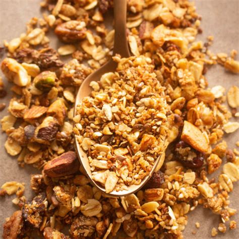 Basic Granola Healthy Mom Bites