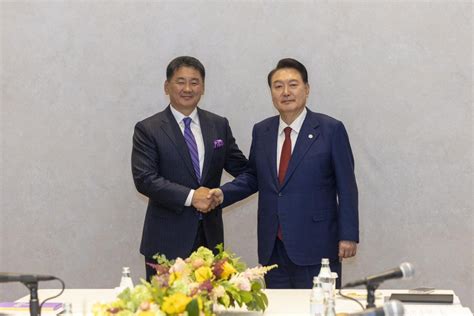 Монгол Солонгосын хамтарсан Газрын ховор металлын судалгааны төв байгуулахаар тохирлоо