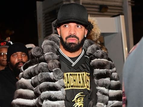 Drake Gets X Rated Fan Proposition At Super Bowl Party Gig Toronto Sun