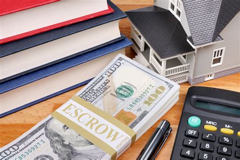 Escrow Free Of Charge Creative Commons Real Estate 2 Image