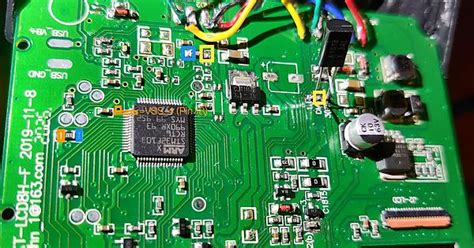 Pathway From Dm Pin To Vss4 Pin 18 On Top Left Of Image Bottom