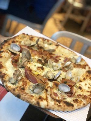 Bigalora Wood Fired Cucina 267 Photos And 299 Reviews Pizza 711 S