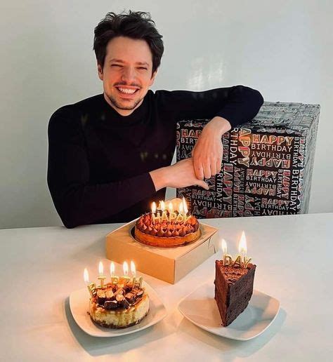 Pin De Sofía Pérez En Lasso Artistas Fondos De Pantalla Pc Fondo