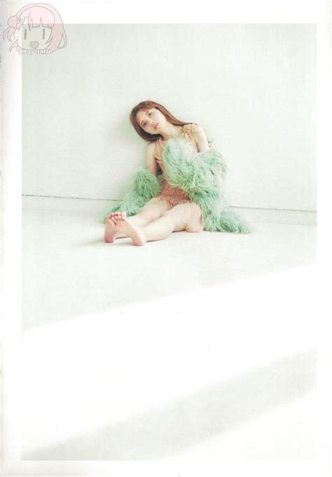 Akari Kit Feet 9 Images Sexy Feets Celeb Feets