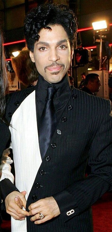 Post Ur Prince Photos Part 7