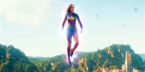 New Captain Marvel Posters Feature Brie Larson Samuel L