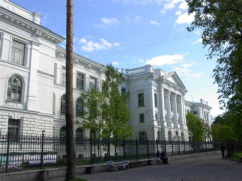 圣彼得堡国立理工大学图册 360百科