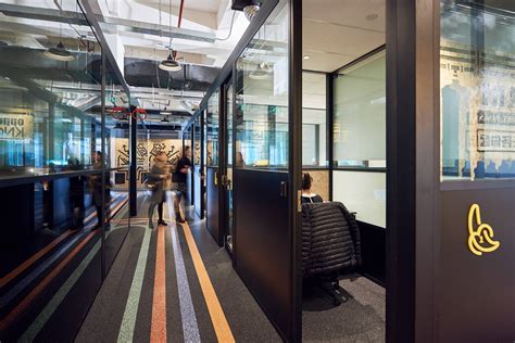 CLOSED Naked Hub Coworking In Shanghai China