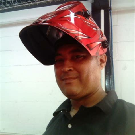 Lyle Abrahams Senior Boilermaker Welder Hrs S R L Robotic Handling