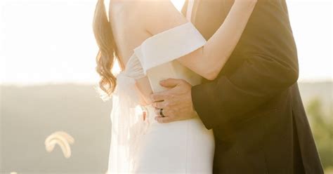 부부인데 성관계는 안 해 新 결혼문화…이성과 데이트 자유·생활비 분담도