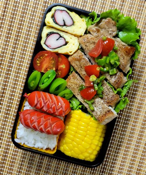 じぇん𝑮 On Twitter 今日のお弁当 ポークソテー🍱 スーパーでトウモロコシを買おうと思って真空パックのを見たら1本299円👀