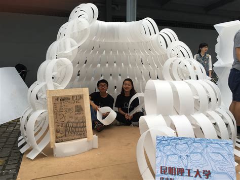 我院代表队在同济大学建造节中获得入围奖 建筑与城市规划学院