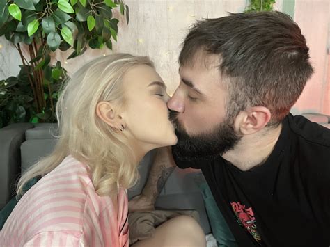 Brutaltenderness Cam Model Free Live Sex Show And Chat Stripchat