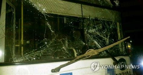 버스차고지에 벼락 친 뒤 공기압축기 펑유리 파손