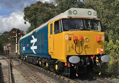 Class 50 No 50033 ‘glorious Railadvent