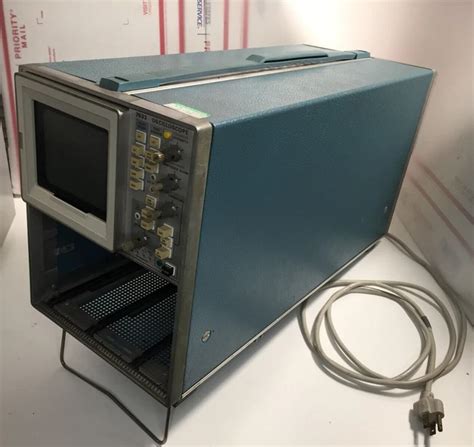 Tektronix 7633 Analog Storage Oscilloscope 100mhz Mainframe With Var Persistence Eur 93 71