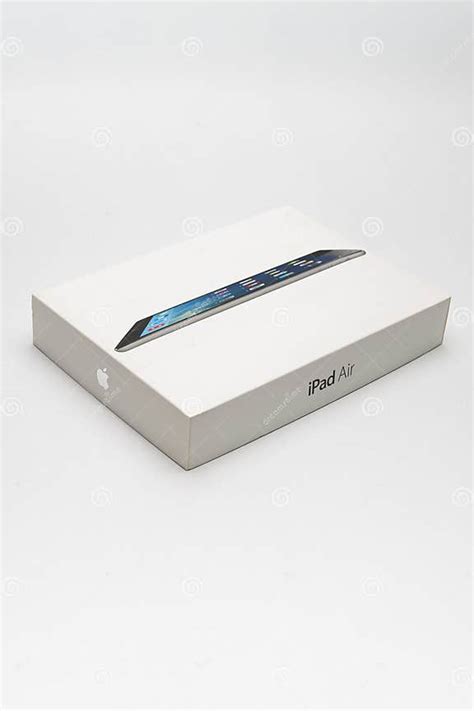 Ipad Air 16gb Model A1474 Space Gray Designed By Apple In California