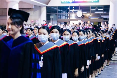 ภาพบรรยากาศพิธีพระราชทานปริญญาบัตร ปีการศึกษา 2565 กลุ่มที่1