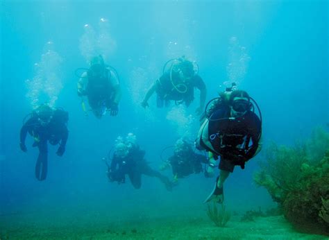 Decompression Sickness Description Cause Symptoms And Treatment Britannica