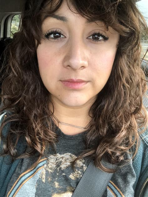 Tips For The Messy Bangs Look With 2B Type Hair R Curlyhair