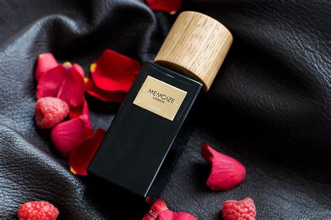 Luxuria Memoize London Parfum Ein Es Parfum Für Frauen Und Männer 2018