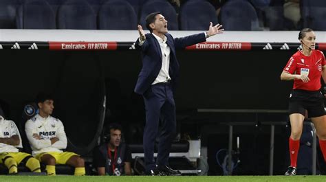 Marcelino Bat Cesc Rafa Marín Arrive Pour Renforcer La Défense