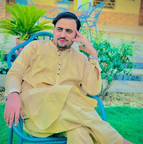 اچھی زندگی جینے کا بہتریں طریقہ یہ ہے کہ ہم اپنے ذہن کو نفرت بغض کینہ حسد سے پاک کر لیں دوسرں کے