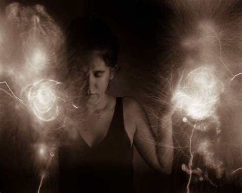 I Show What Happens When You Zap Exposed Film With Static Electricity Pics Bored Panda