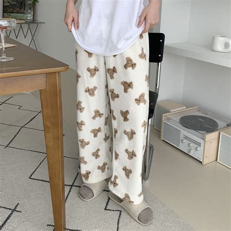 잠옷 맛집 [당일출고🚀]부드러운 극세사 곰돌이 수면 잠옷바지 위시버킷