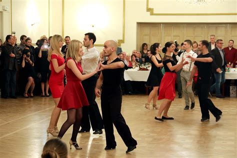 Плесно вече у Дому Војске Србије Медија центар „Одбрана“