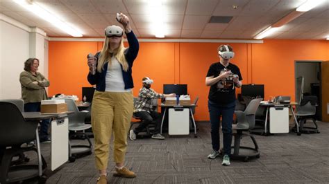 Creating And Managing An Asynchronous Ai Facilitated Vr Simulation Lab For Nursing Education