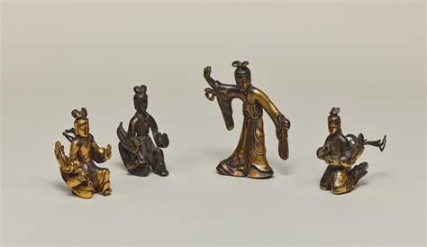 東京国立博物館 コレクション 名品ギャラリー 館蔵品一覧 摩耶夫人及び天人像まやぶにんおよびてんにんぞう
