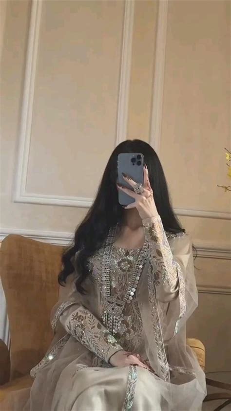 Mirror Selfie Desi Vibes
