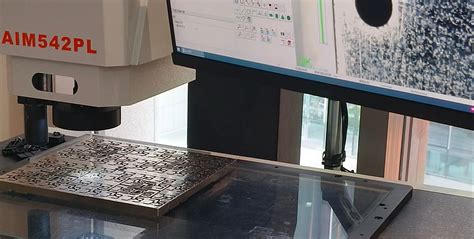 Oem High Performance Lightweight Plastic Metalized Waveguide Antenna Designed For Radar