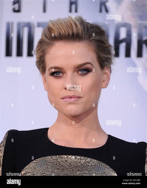 Alice Eve Attending The Premiere Of Star Trek Into Darkness In Los