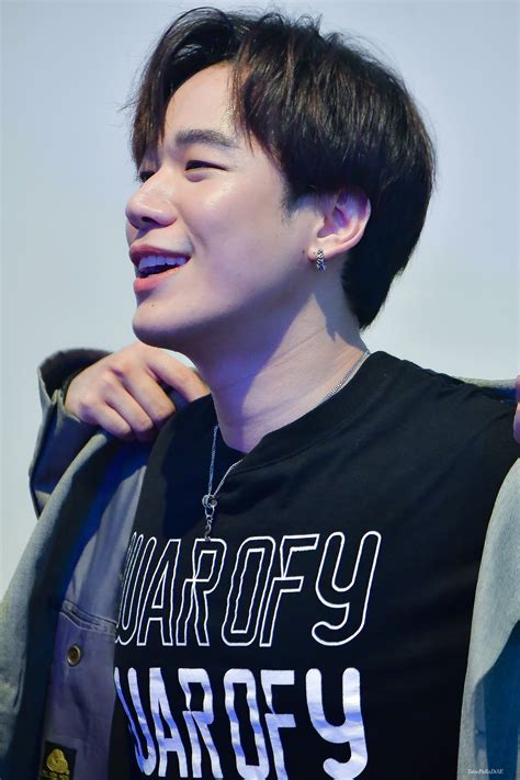 ดูwarofyตอนจบกับaisplayที่sf Twitter Search Twitter